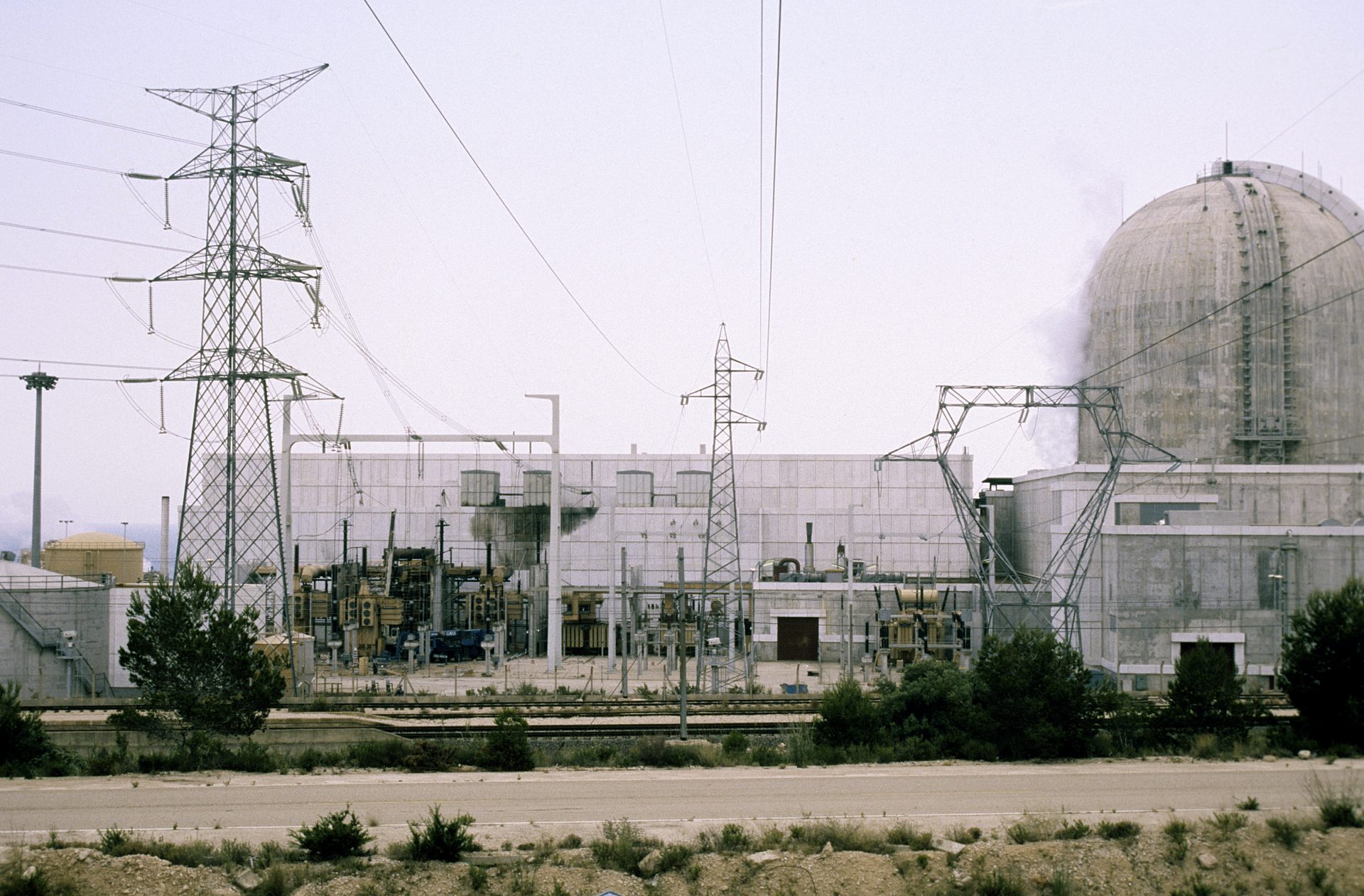 Ecologistas recuerdan el peligro nuclear en el 30 aniversario de Vandellos