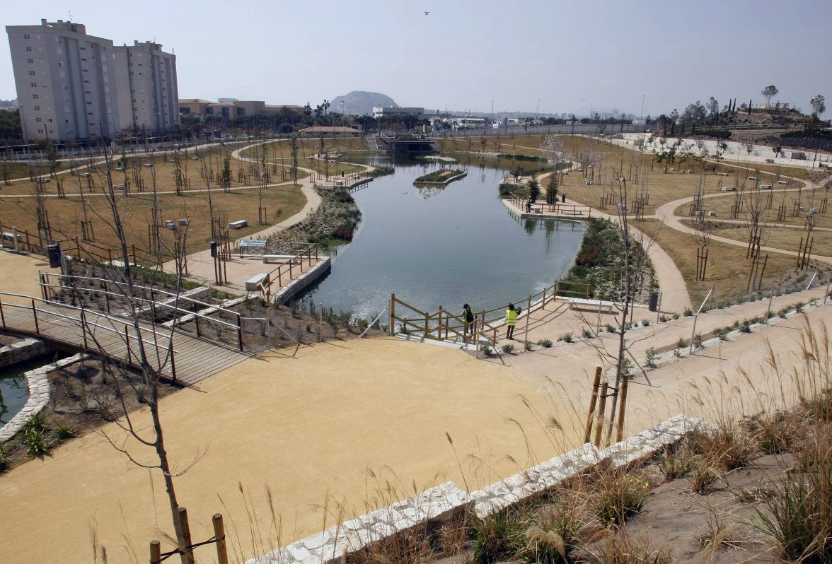 Hidraqua hará un parque urbano inundable en Benidorm, por 3,5 millones
