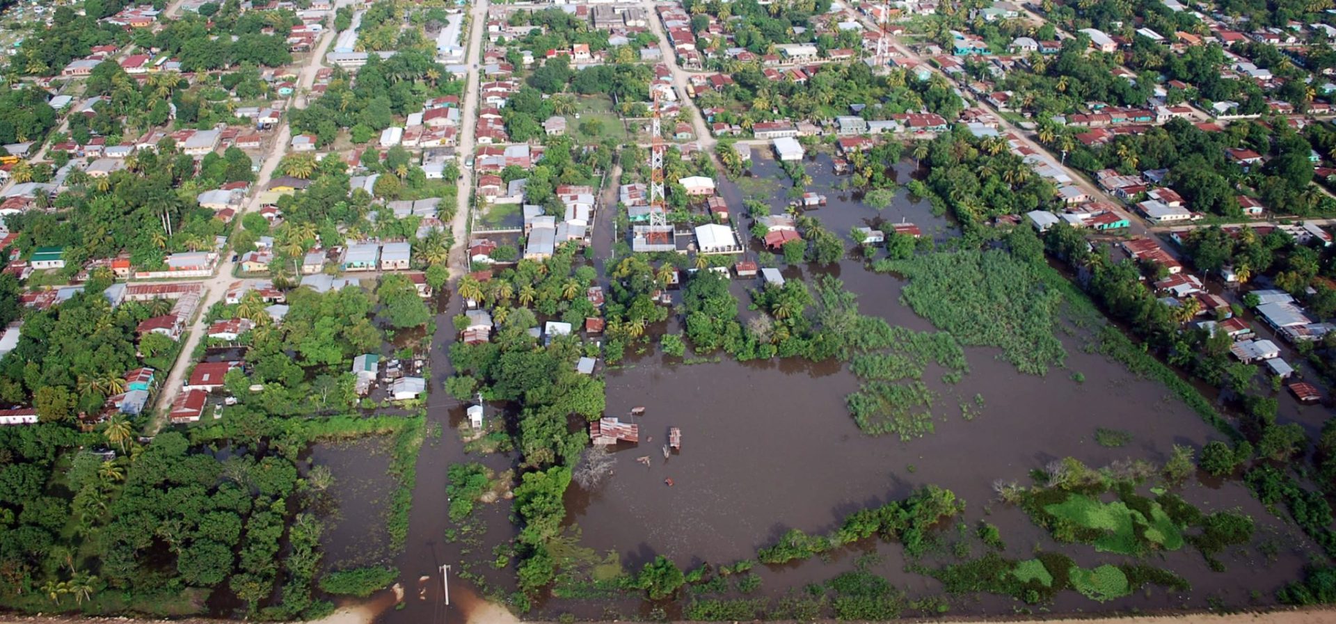 Honduras en alerta roja por la crecida del río Ulúa, el más caudaloso ...