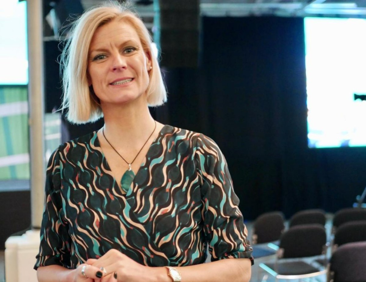 Pippa Hackett: Irlanda apoya la fotovoltaica en tejados