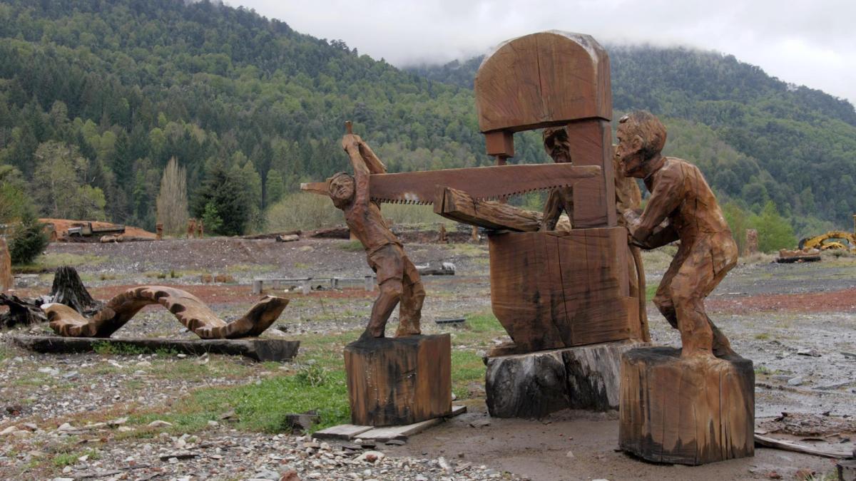 La Reserva Huilo Huilo (Chile) que se convirtió en polo del turismo ...