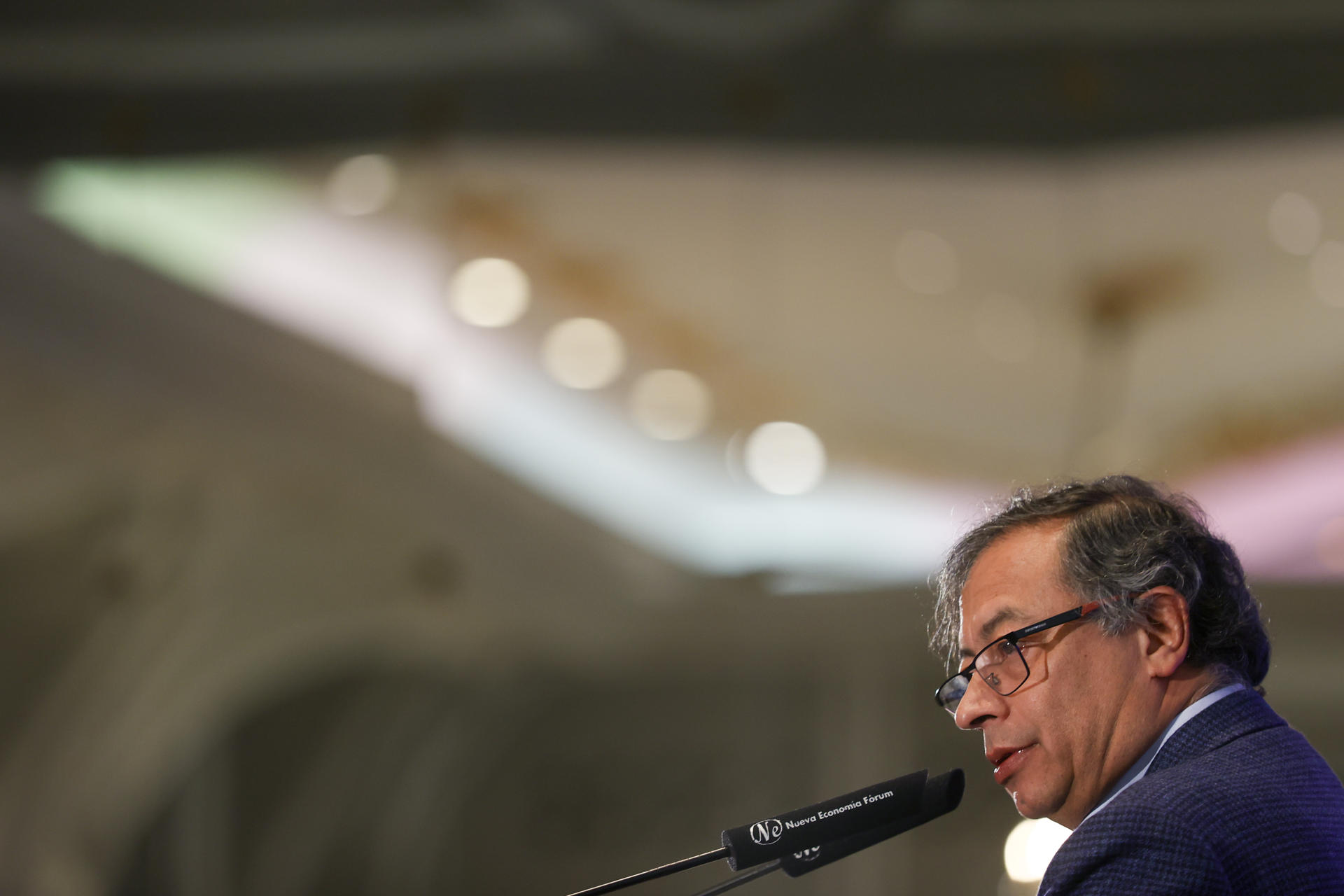 El presidente de Colombia pide una alianza de "política y capital verde ...